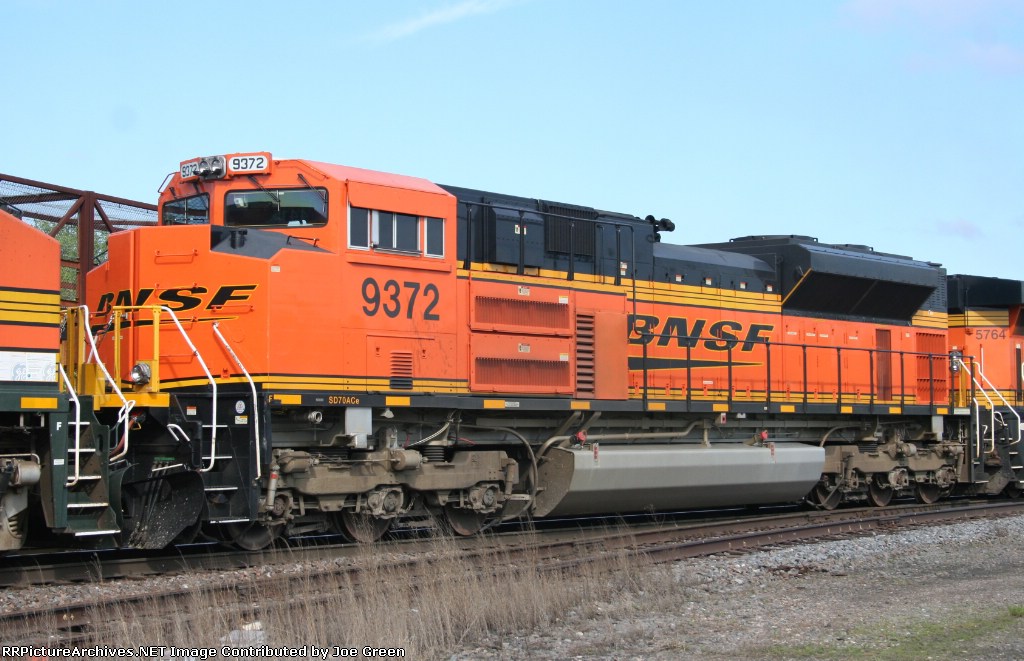 BNSF 9372